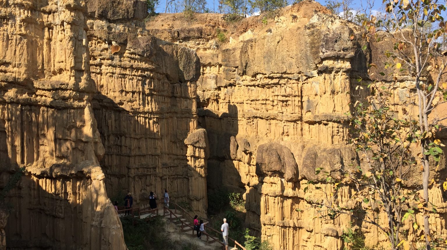 Pha Chor Canyon at the Mae Wang National Park | The Blond Travels