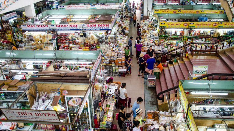 Han Market: The humming heart of the busy city | The Blond Travels