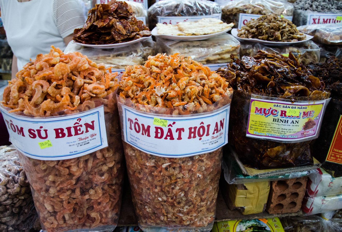 Han Market: The humming heart of the busy city | The Blond Travels